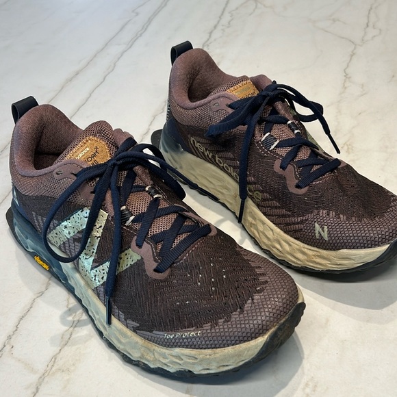 New Balance | Shoes | New Balance Vibram Trail Running Shoes Size 75 ...